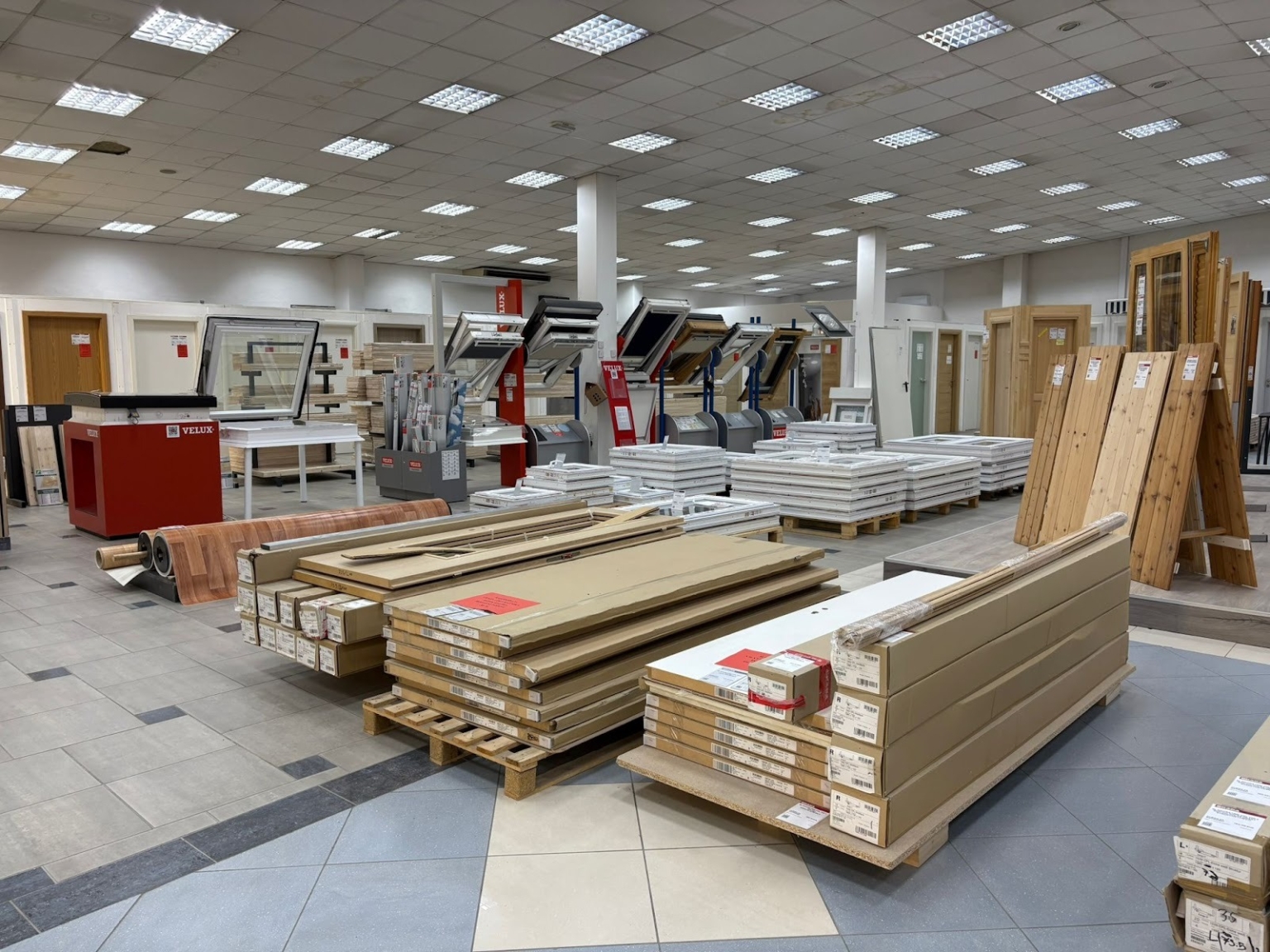 Više od 50.000 artikala na popustu - iskoristite Valentinovo! - gradja.hr